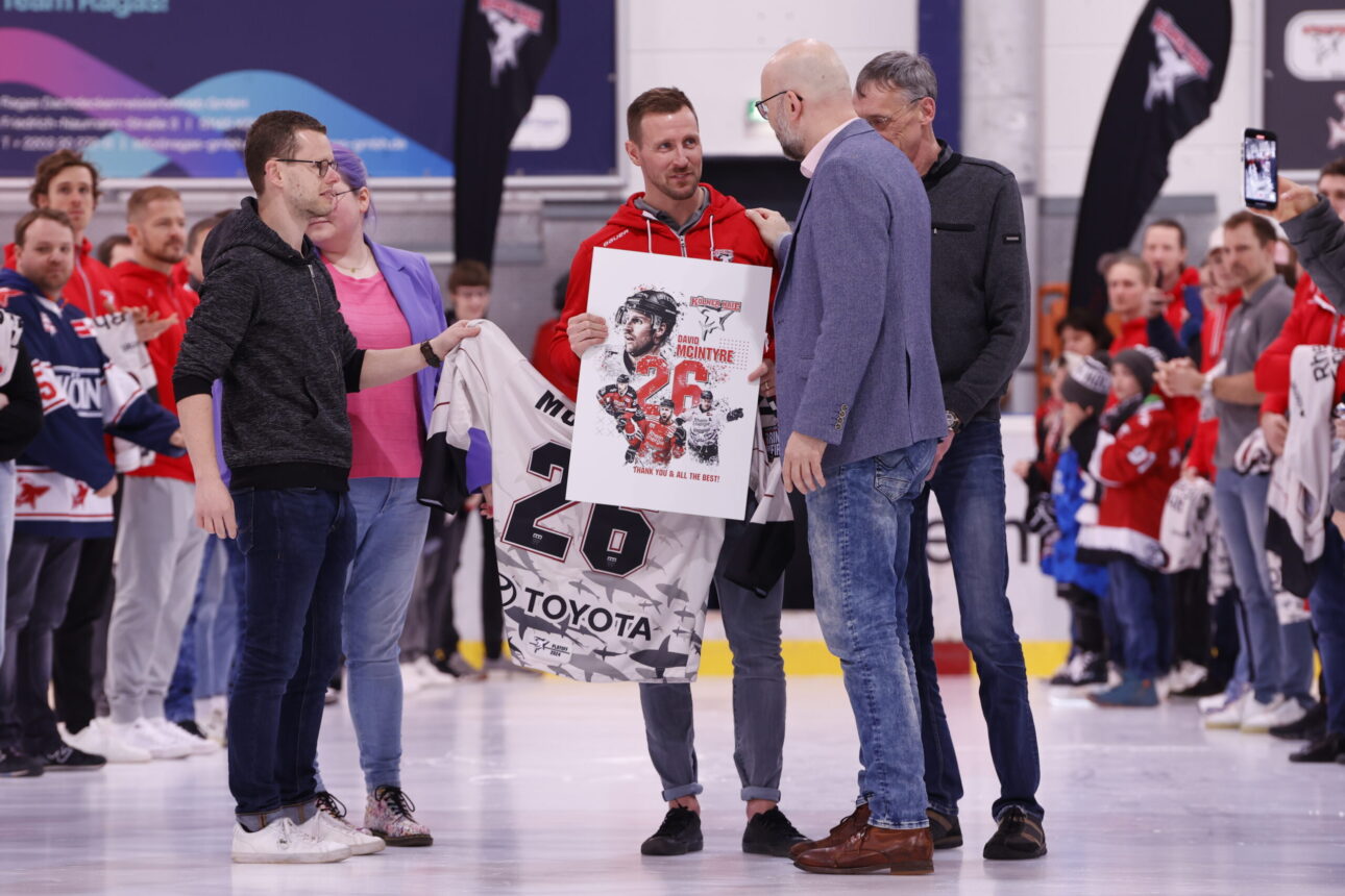 Toller Saisonausklang im Haie-Zentrum | Haie.de